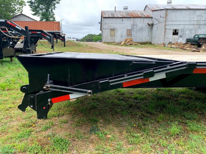 2022 Gooseneck Flatbed in Slayden, MS | Trailer Trader