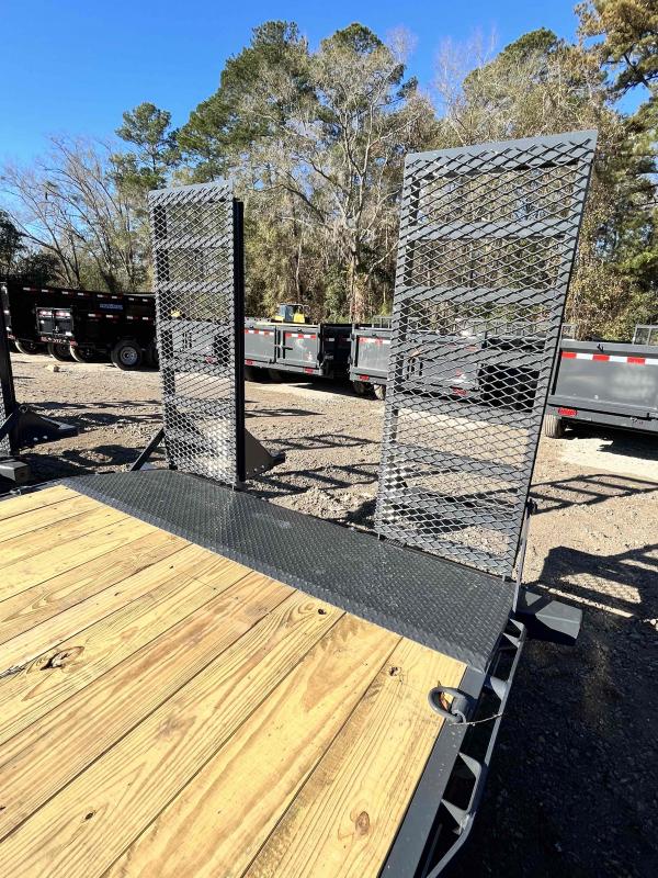 2022 Lamar Trailers 83" X 18' CLASSIC CARHAULER 10K Car / Racing ...