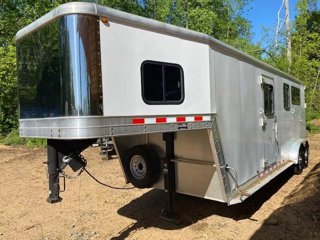 2008 Keifer Built 2+1 Horse Trailer in Campobello, SC | Trailer Trader