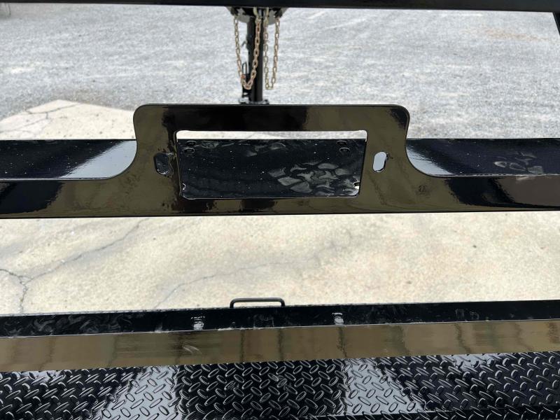 2024 MAXXD 24' x 102" 15.6k Gooseneck Equipment Trailer in Dexter, KY ...
