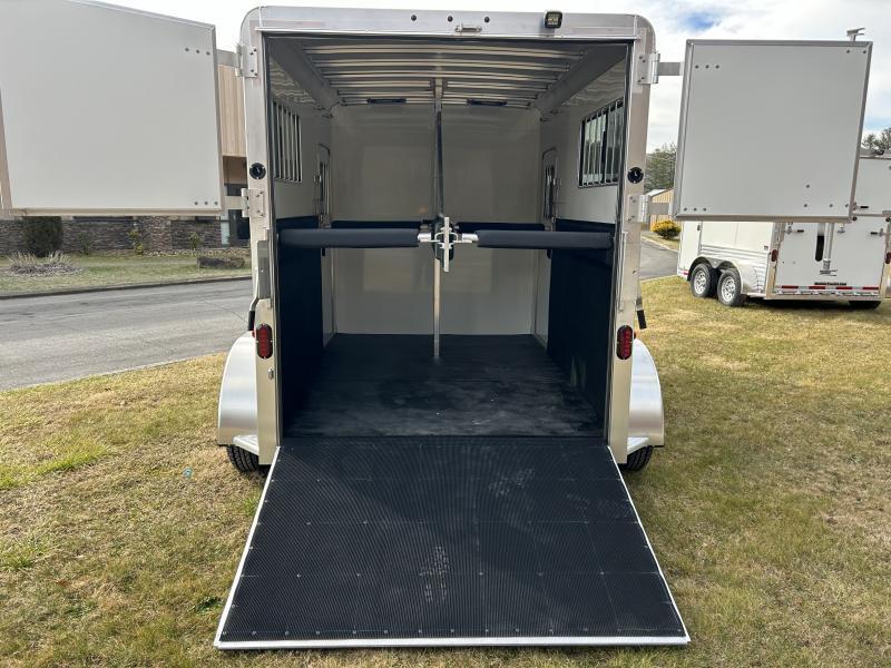2024 Adam Ju-Lite 710AF-DR 2Horse Straight Aluminum Horse Trailer in ...