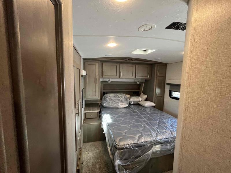 2024 Northwood Manufacturing 32A Arctic Fox Travel Trailer in ...