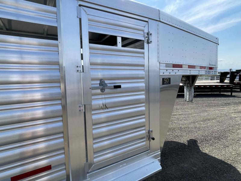 2023 Featherlite 8117 20' Stock GN in Walla Walla, WA | Trailer Trader