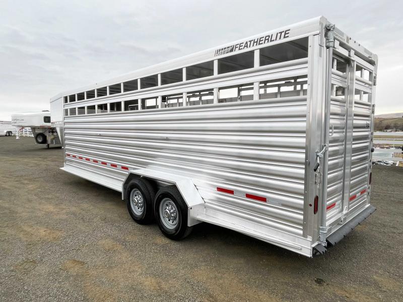 2023 Featherlite 8117 24' Stock GN in Walla Walla, WA | Trailer Trader