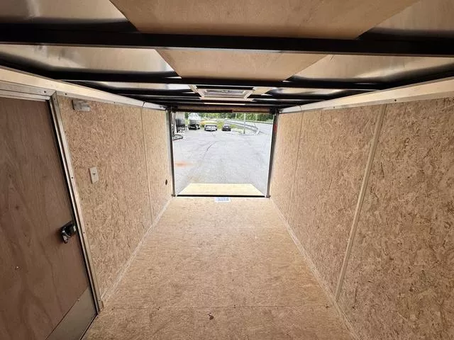 2025 Cargo Express EX DLX Flat Top V-Nose Enclosed 7'x12' in Burnt ...