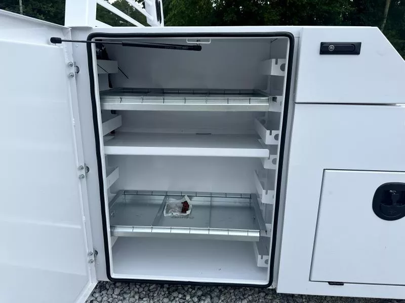 2025 Norstar SD 11'4" Cab & Chassis Service Dually Bed Flat Decks in ...