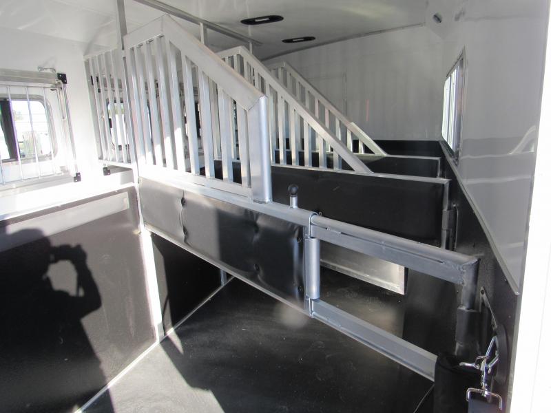 2021 Bison Trailers Trail Boss 8415TBSORSL 4 Horse Slant Load Trailer ...