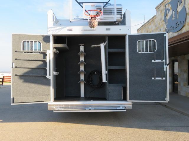 2021 Bloomer 8417 PC Load Outlaw Conversions 4 Horse Slant Load Trailer ...