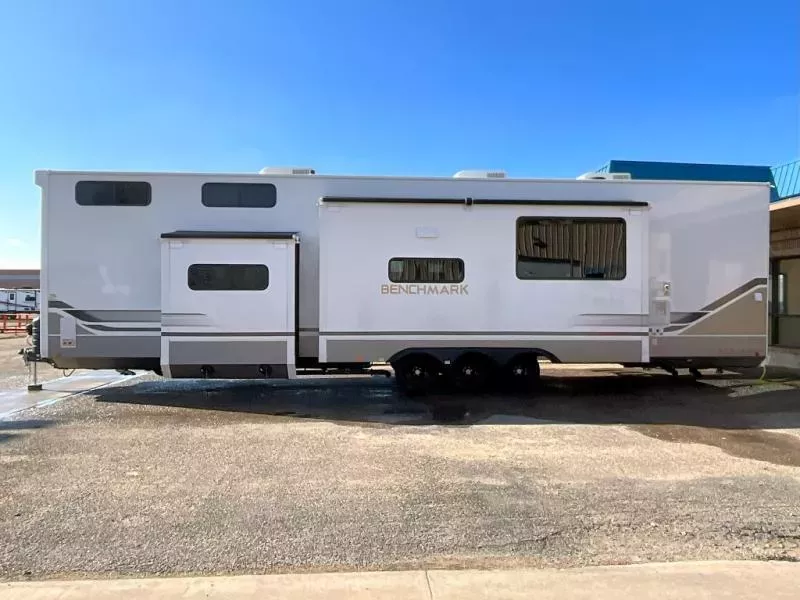 2025 Alliance RV 44LFT in Amarillo, TX | Trailer Trader