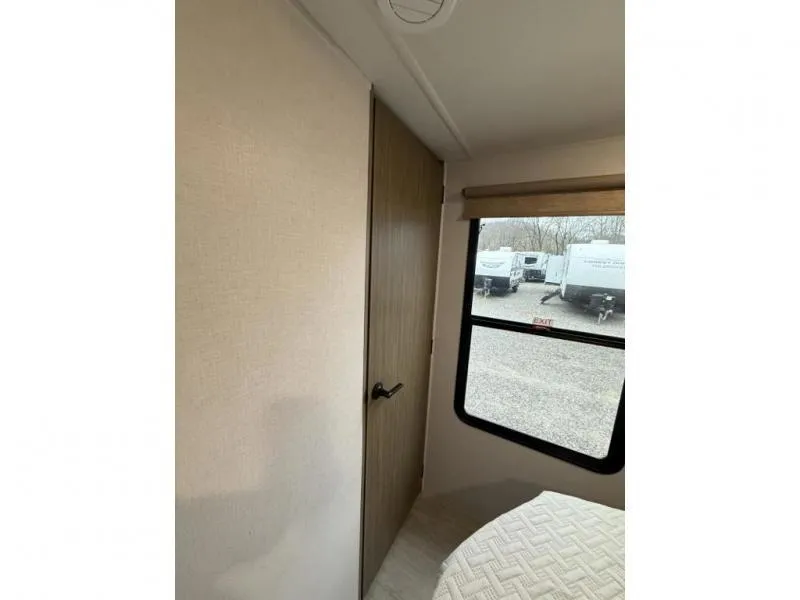 2025 Forest River Wildwood 32VERANDA in Pikeville, KY | Trailer Trader