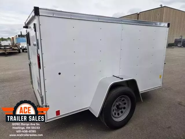 2026 Interstate SFC48SA Enclosed Trailer in Hastings, MN | Trailer Trader