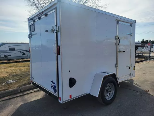 2024 Interstate SFC610SAFS Enclosed Trailer in Hastings, MN | Trailer ...
