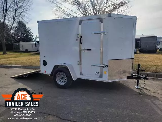 2026 Interstate SFC58SA Enclosed Trailer in Hastings, MN | Trailer Trader