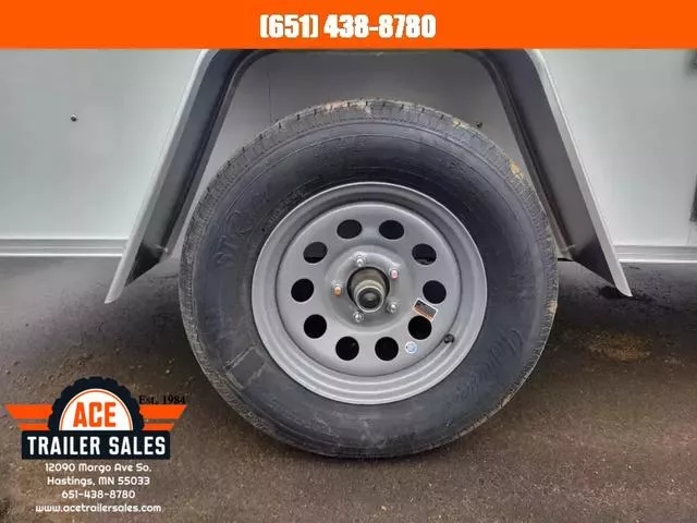 2025 Interstate SFC510SA Enclosed Trailer in Hastings, MN | Trailer Trader