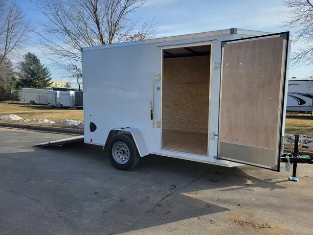 2024 Interstate SFC610SAFS Enclosed Trailer in Hastings, MN | Trailer ...