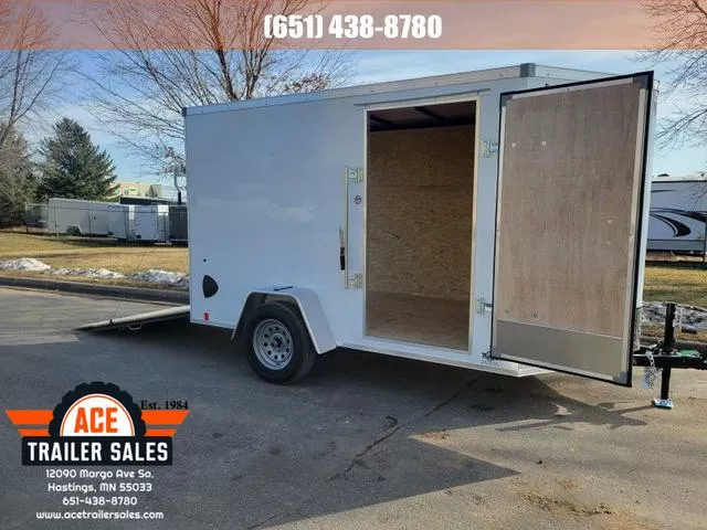 2024 Interstate SFC610SAFS Enclosed Trailer in Hastings, MN | Trailer ...