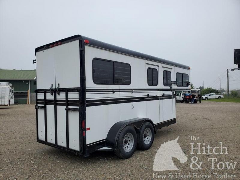 Used Hawk Horse trailers for sale - TrailersMarket.com