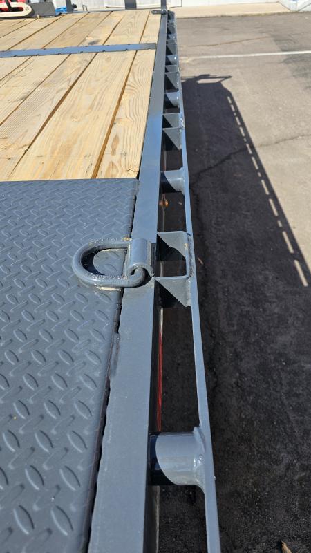 2025 Lamar Trailers FA Deckover Tilt - 24' Bumper Pull - Full Power ...