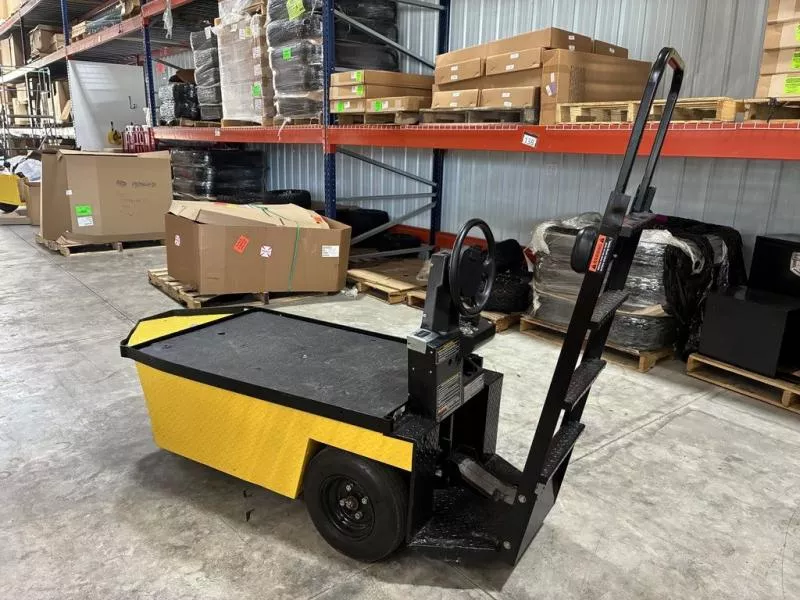 2006 Cushman Stock Chaser in Strasburg, OH | Trailer Trader