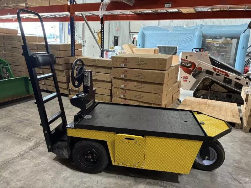 2006 Cushman Stock Chaser in Strasburg, OH | Trailer Trader