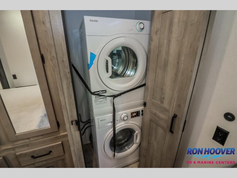 2025 Palomino 429LFT in Katy, TX | Trailer Trader