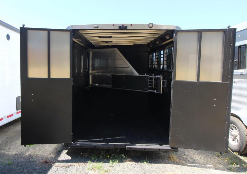 2020 Logan Coach BULLSEYE 3 HORSE BUMPER PULL TRAILER Horse Trailer in ...