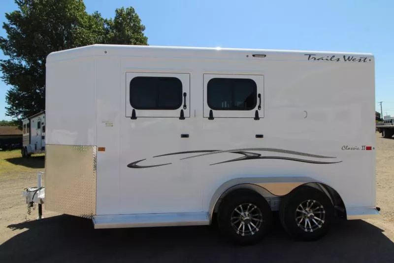 2026 Trails West Classic II - Extra Tall - 1ft added Extra Large Tack ...