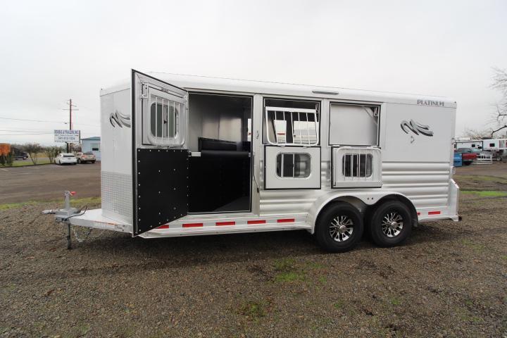 2021 Platinum Coach 3 Horse BP-Swing Out Saddle Rack-Easy Care Floor ...