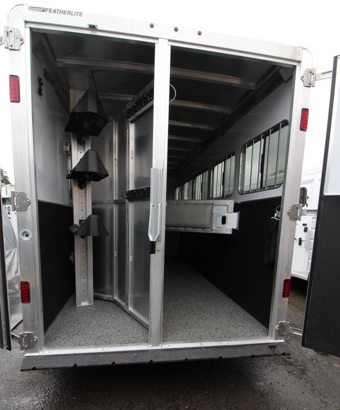 2023 Featherlite 7541 - 5 Horse Trailer - 7' 6" Tall - Rear Tack ...