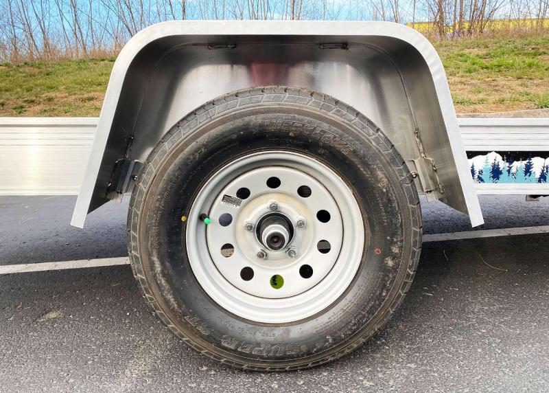 Aluma 8605F Single Place Tilt Aluminum Snowmobile Trailer! in Delano ...