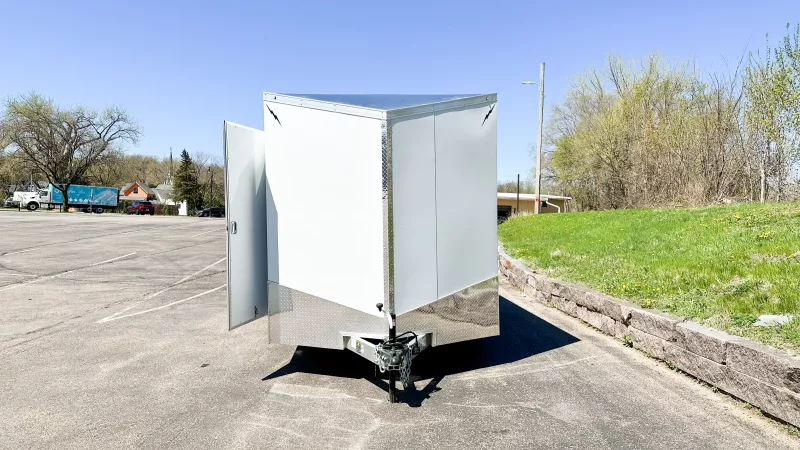 Lightning 7.5x12 Aluminum Enclosed Trailer - Rear ramp door in Delano ...