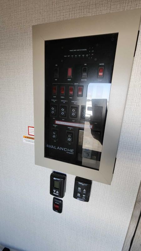 2023 Keystone RV 338GK Avalanche Fifth Wheel in Marlette, MI | Trailer ...