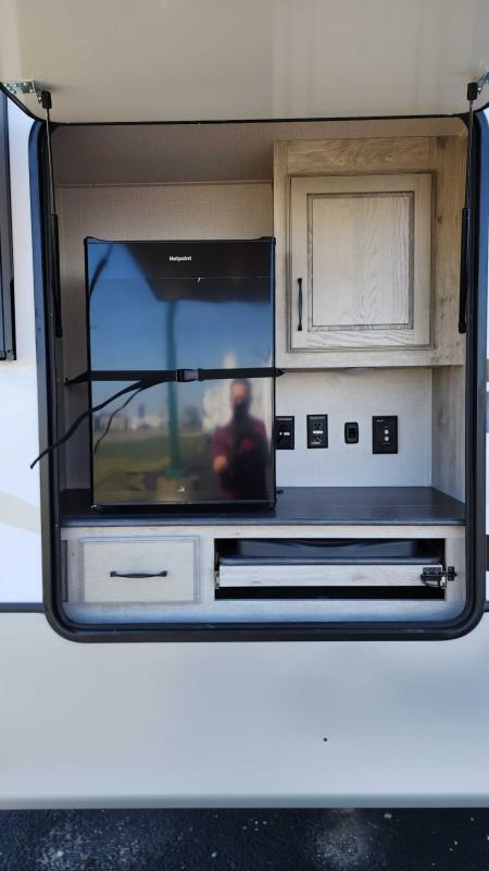 2023 Keystone RV 338GK Avalanche Fifth Wheel in Marlette, MI | Trailer ...