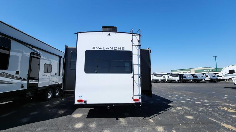 2023 Keystone RV 338GK Avalanche Fifth Wheel in Marlette, MI | Trailer ...