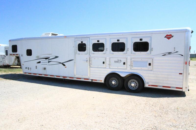 Used Hart Horse trailers for sale - TrailersMarket.com