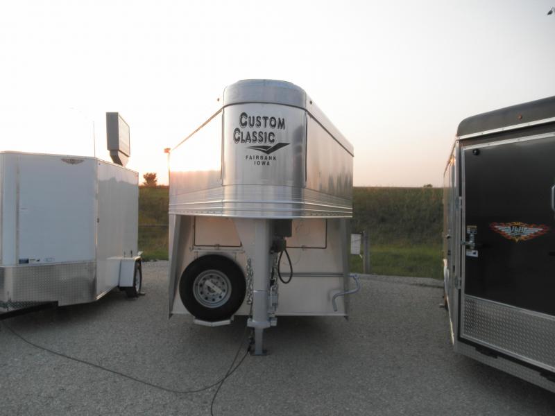 2021 Custom Classic 20' GN V-nose Aluminum Livestock Trailer in Nashua ...