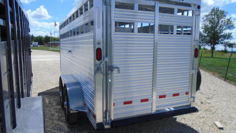 2023 Custom Classic Trailer 16ft Aluminum Livestock Trailer Livestock ...