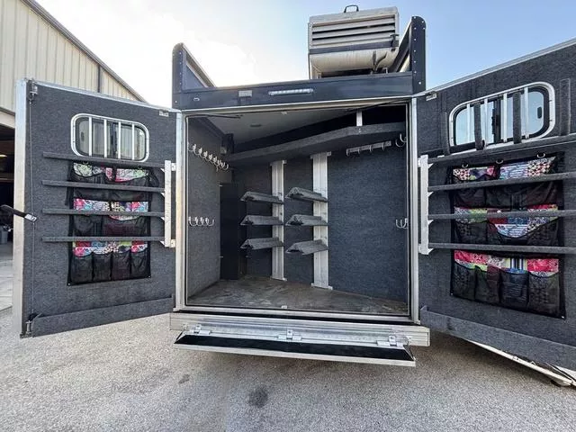 2018 Bloomer Trailers BM 4H OL 18 in Boerne, TX | Trailer Trader