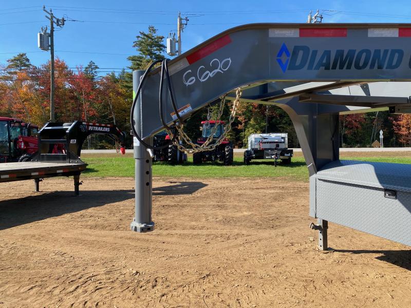 2023 Diamond C Trailers 7x32 Powder Coated Gooseneck 24K Multi-Car ...