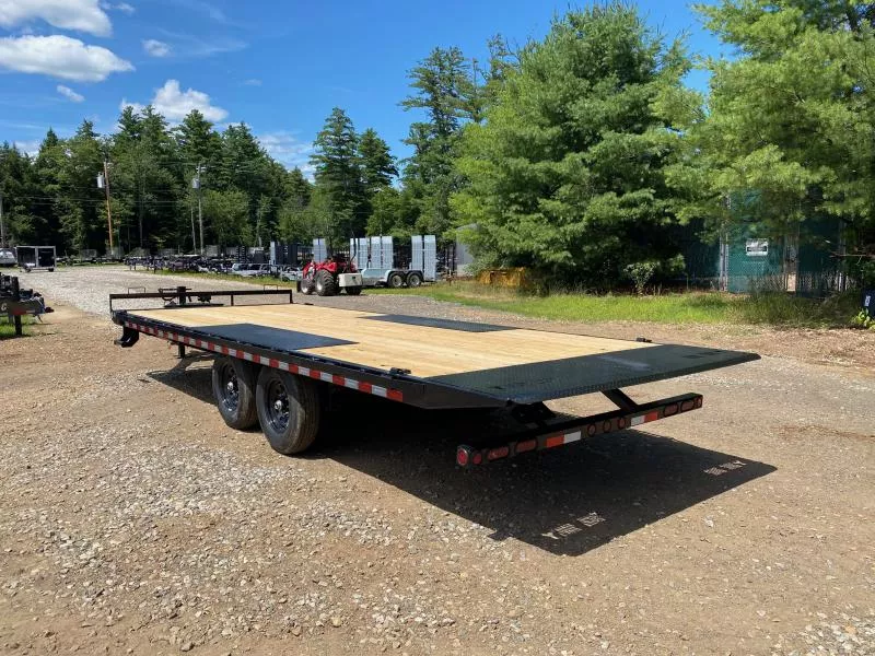 2026 Iron Bull 8.5x22 14K Deckover Tilt Equipment Trailer w/D-Rings ...