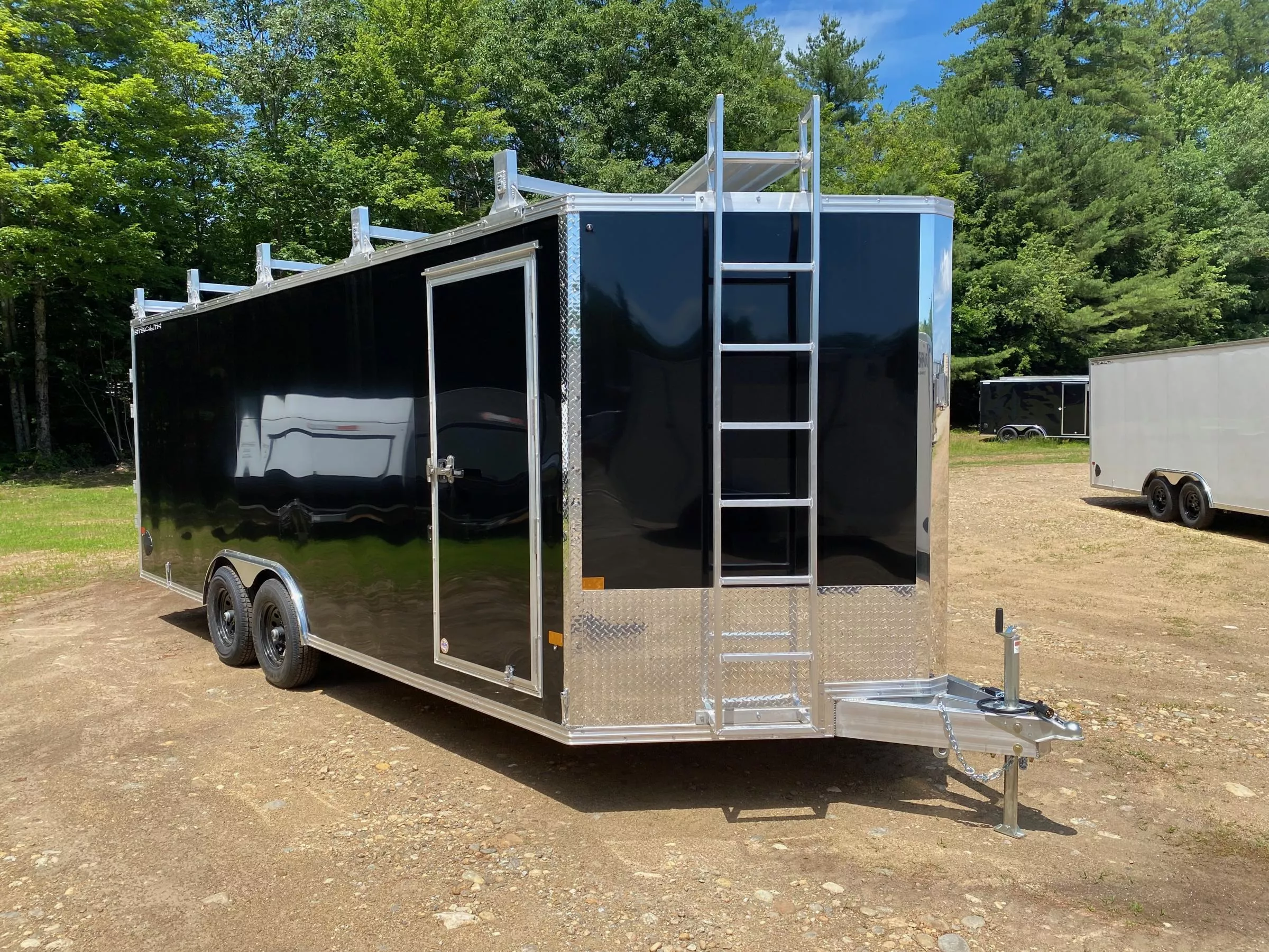 2025 Stealth Trailers 8.5x20 Aluminum 10K Enclosed Ultimate Contractor ...