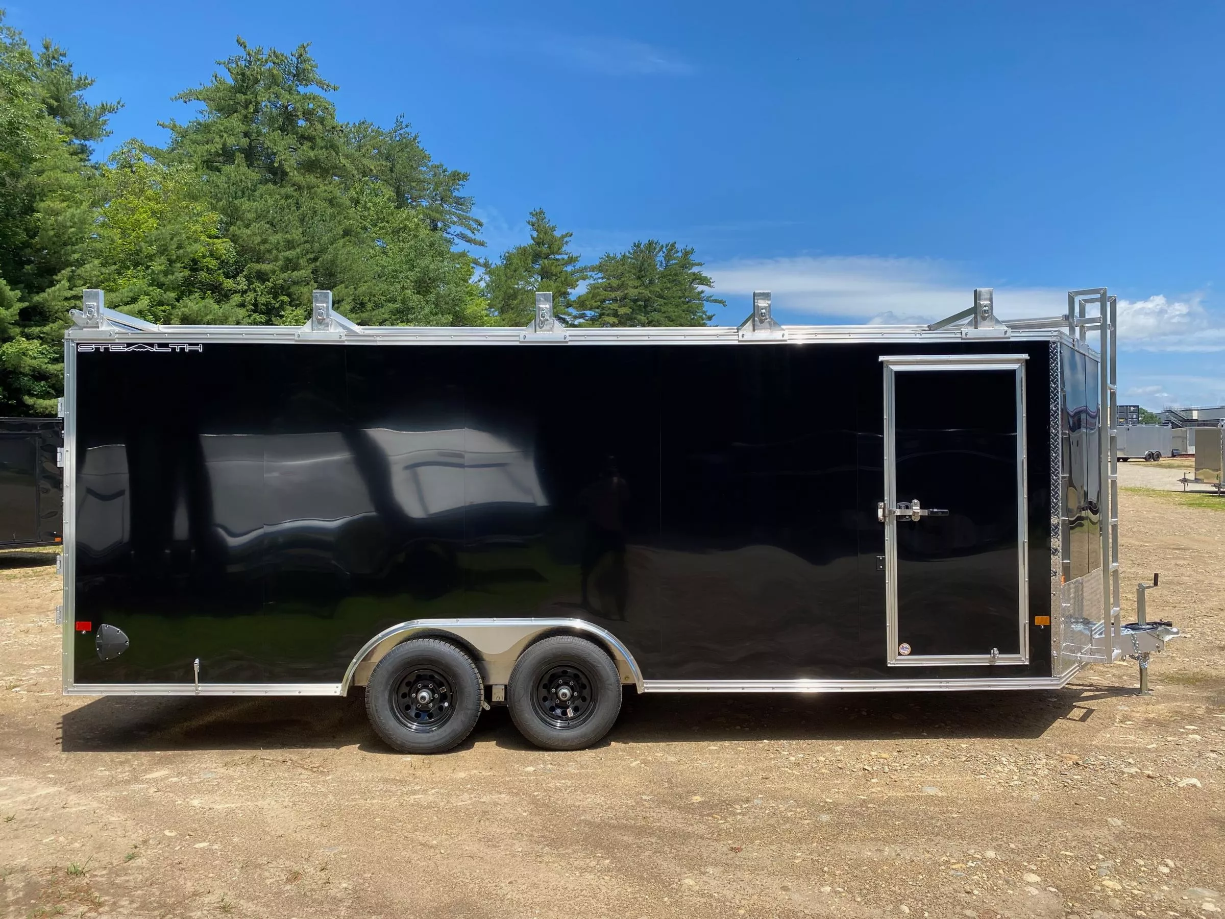 2025 Stealth Trailers 8.5x20 Aluminum 10K Enclosed Ultimate Contractor ...