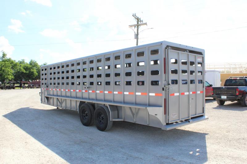 2021 Maxxim Industries Eagle 6.8x28 gooseneck Livestock Trailer | Near Me