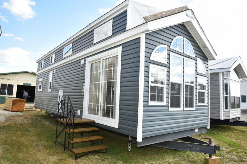 Park Model Homes | RVs and Low Speed Vehicles in Sublette, IL ...