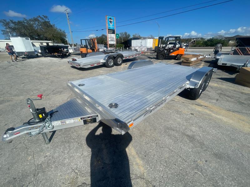 2023 Featherlite 3110-0017 Car / Racing Trailer in Palmetto, FL ...