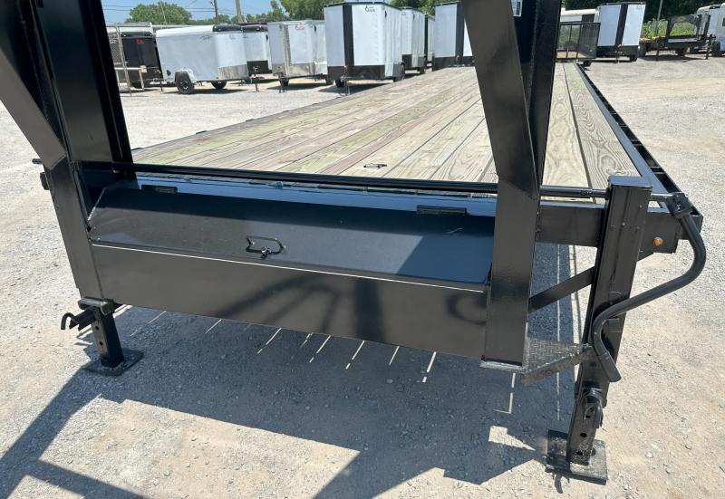 2024 Road Boss 32' Tandem Axle Gooseneck Flatbed Equipment Trailer in ...