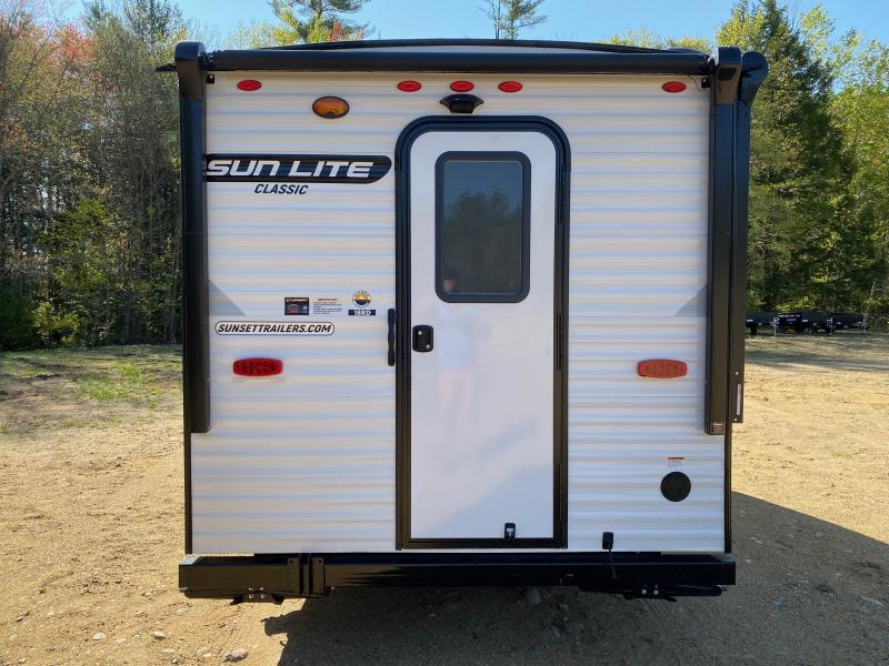 2023 Sunset Park RV Mfg. 18RD Travel Trailer w/Rear Power Awning in ...