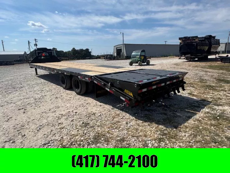 2026 Big Tex102x33 Tandem 23.9K GN Flatbed w/ Mega Ramps & 2-Speed ...