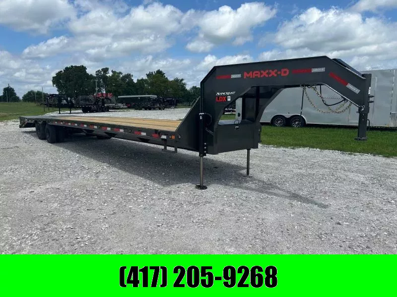 2026 MAXX-D 102x40 Tandem 25.9K GN Flatbed w/ Mega Ramps, EOH Brakes ...
