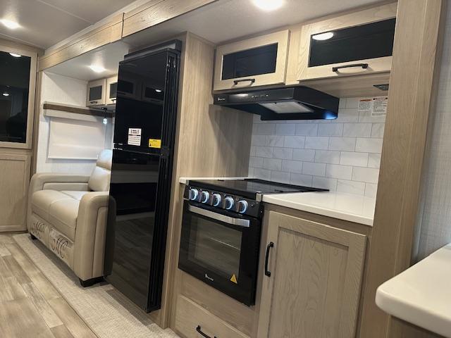 2024 Rockwood Ultra Lite 2908RL Travel Trailer in Rose City, MI ...